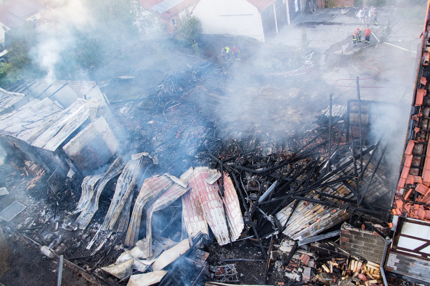 Brand im Landkreis Hildburghausen fordert drei Verletzte und ein ...