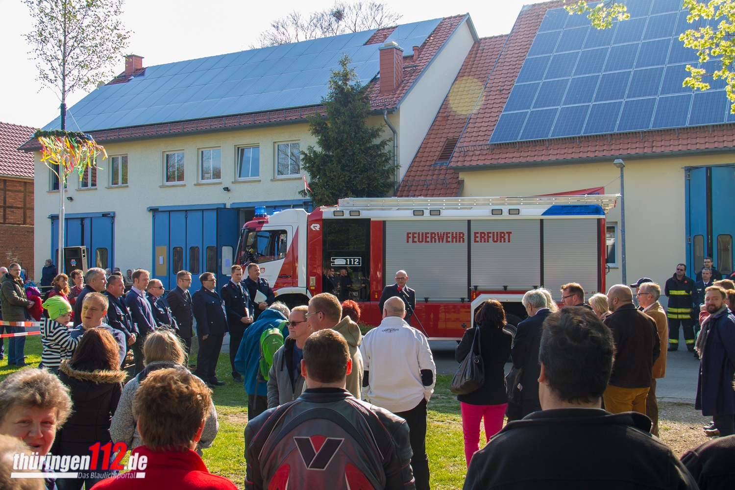 Freiwillige Feuerwehr Erfurt-Vieselbach bekam HLF20 feierlich übergeben ...